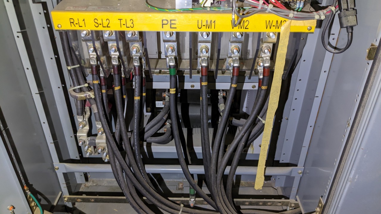 ALLEN BRADLEY VFD CABINET