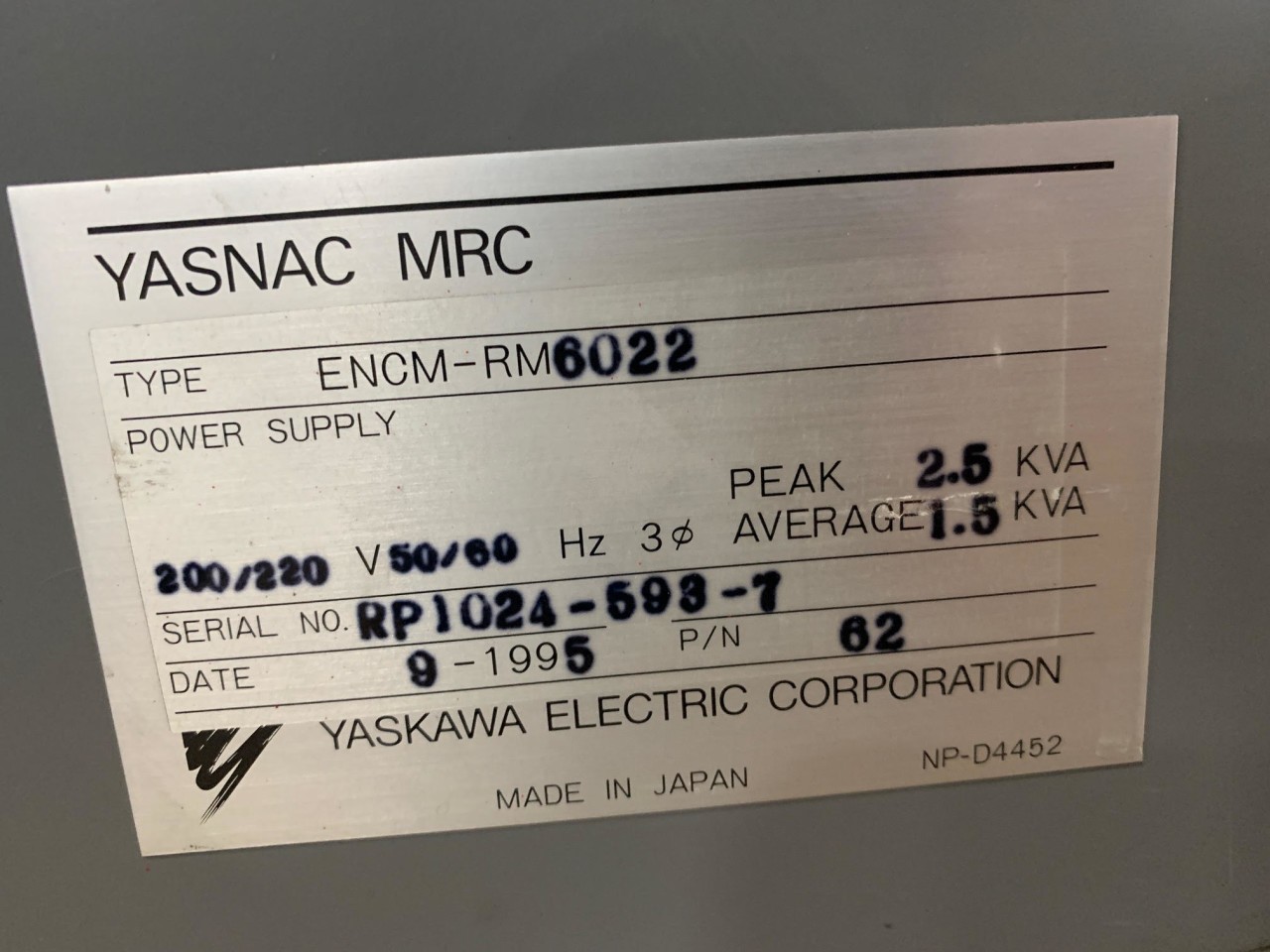 YASKAWA YR-K3-C000 ENCM-RM6022 YASNAC MRC MOTOMAN ROBOT AND CONTROLLER ...