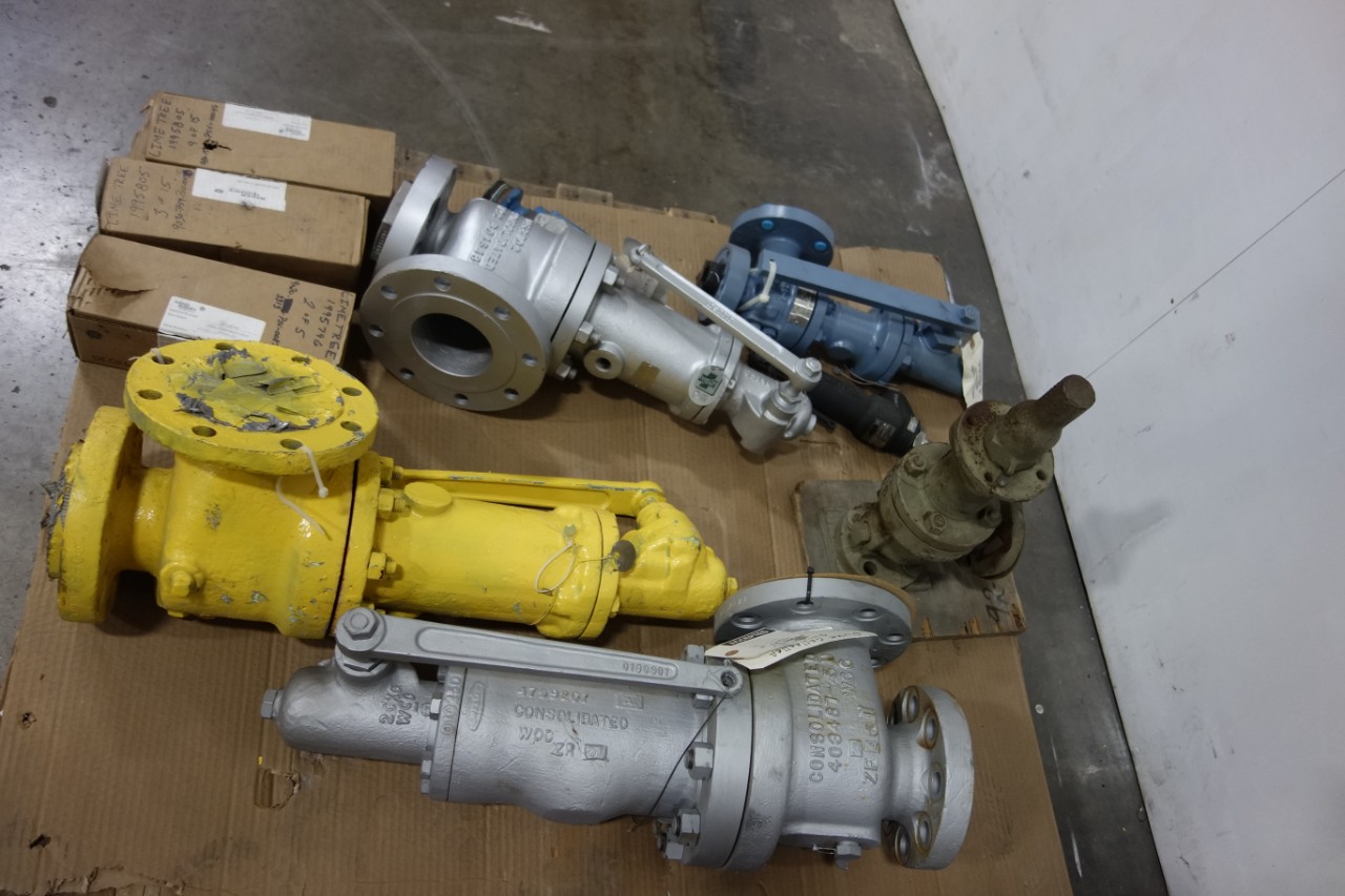 2 PALLETS OF ASSORTED RELIEF VALVES