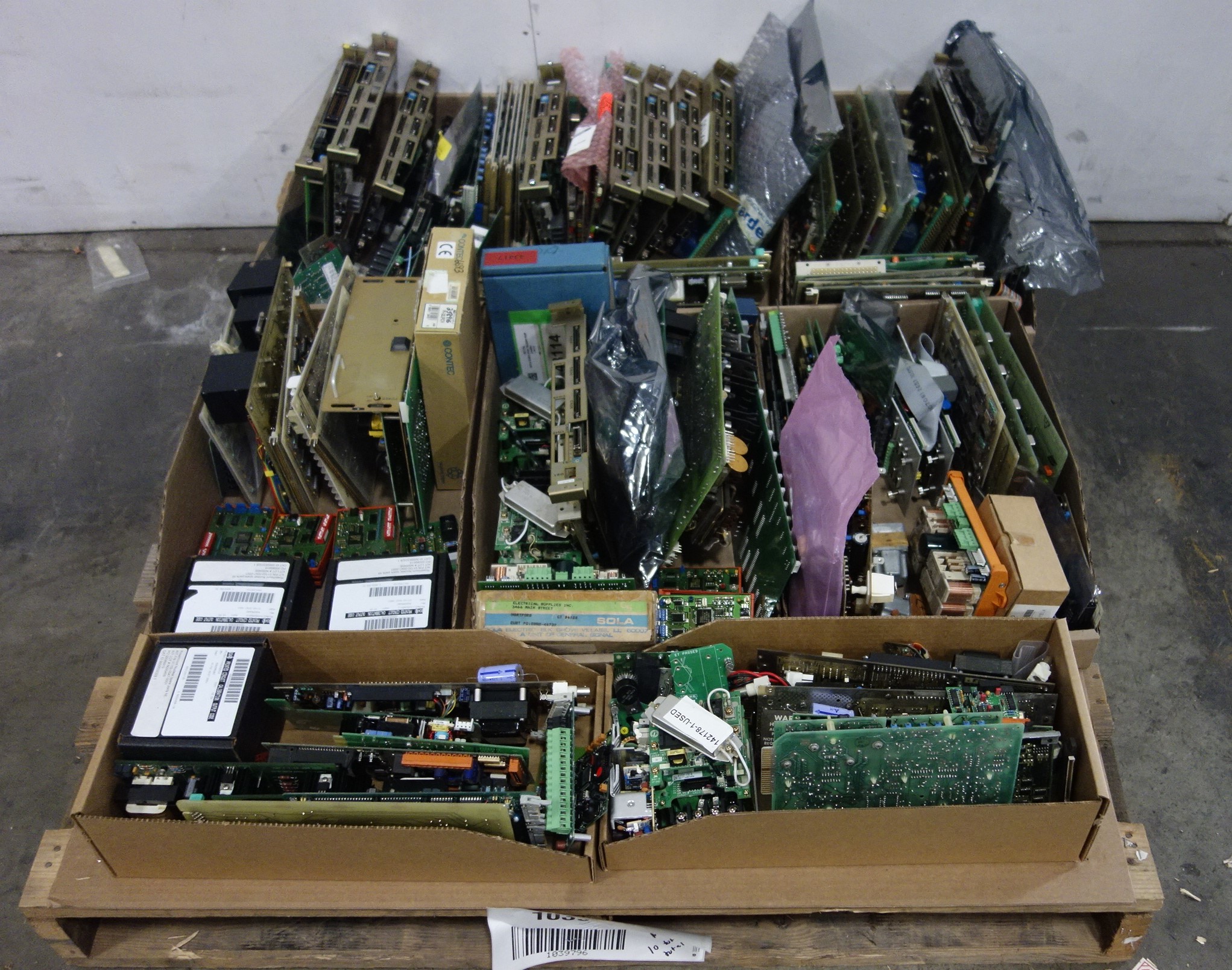 BULK QTY OF PCB CIRCUIT BOARDS