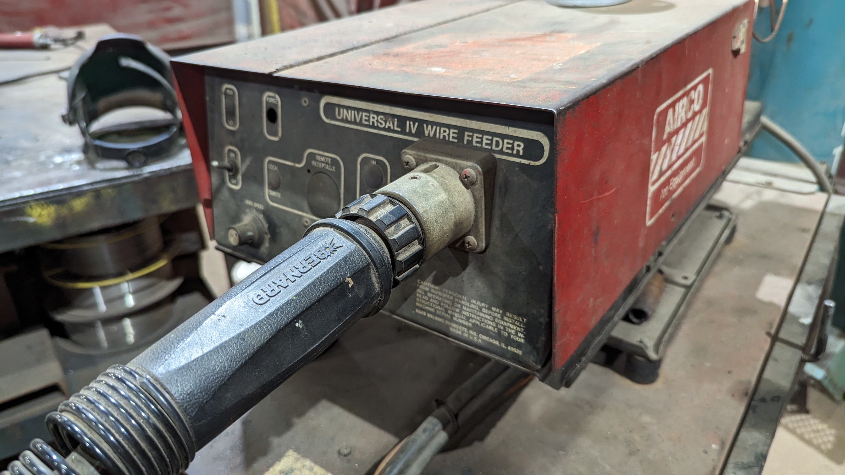 AIRCO MIG WELDER WITH WIRE FEEDER SYSTEM For Sale | Aucto