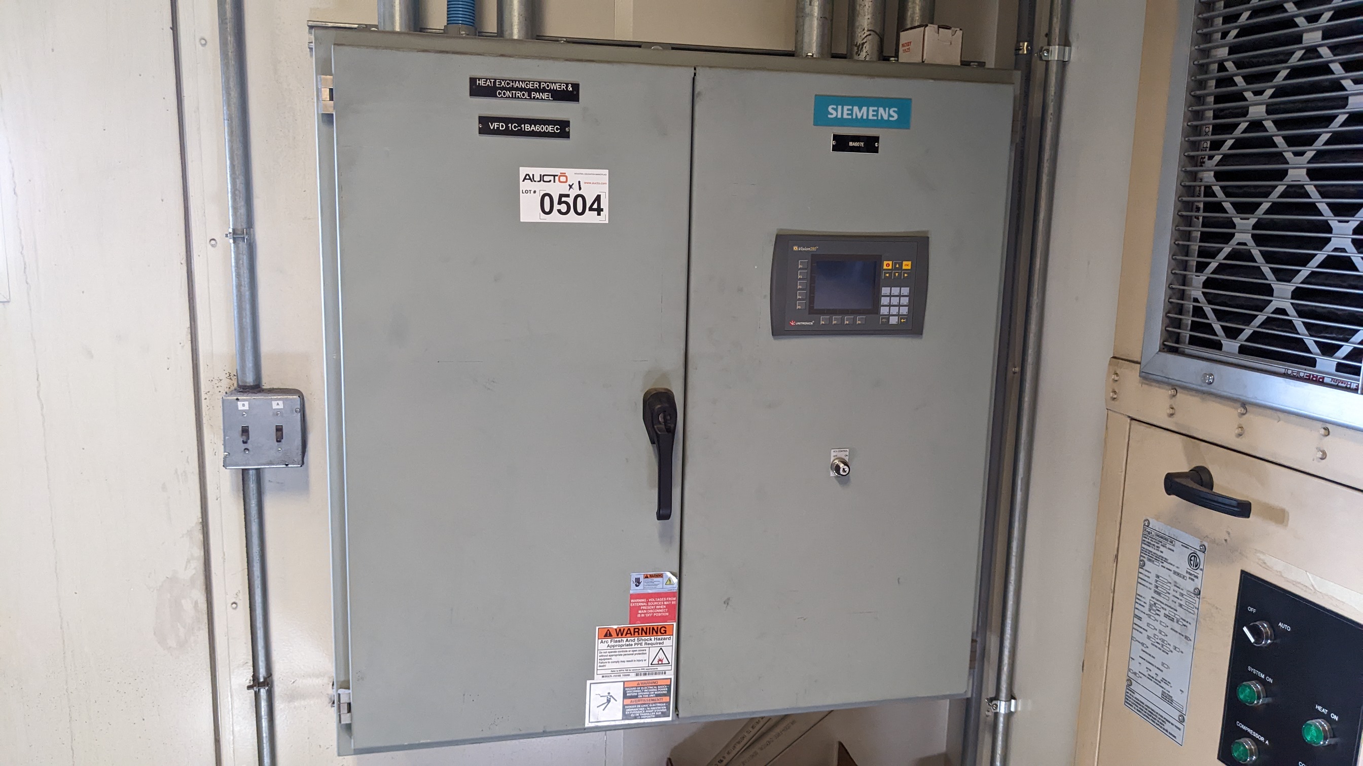 SIEMENS CONTROL PANEL For Sale | Aucto