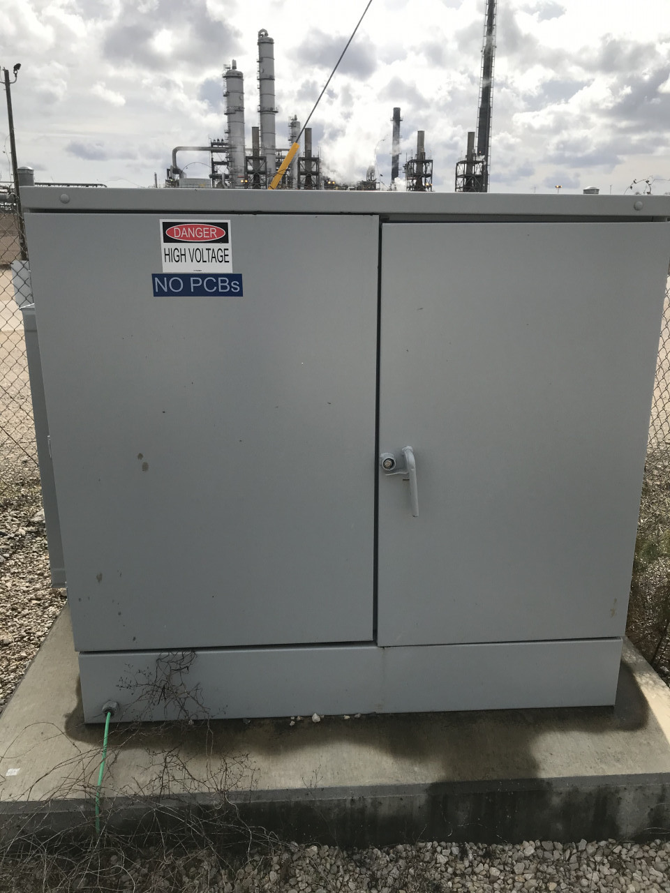 Eaton Cooper Power Series 300KVA Transformer