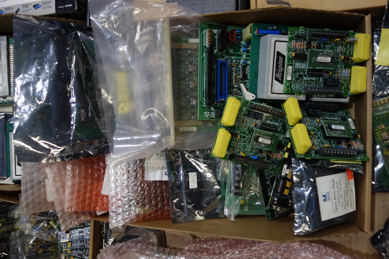 2 PALLETS OF ASSORTED PCB CIRCUIT BOARDS For Sale | Aucto