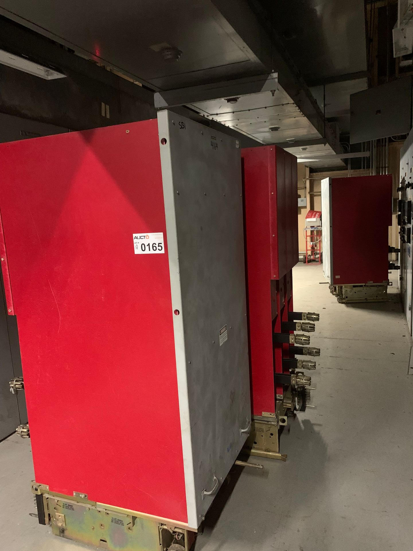 2x DHP Porcel-line 15kv breakers For Sale | Aucto