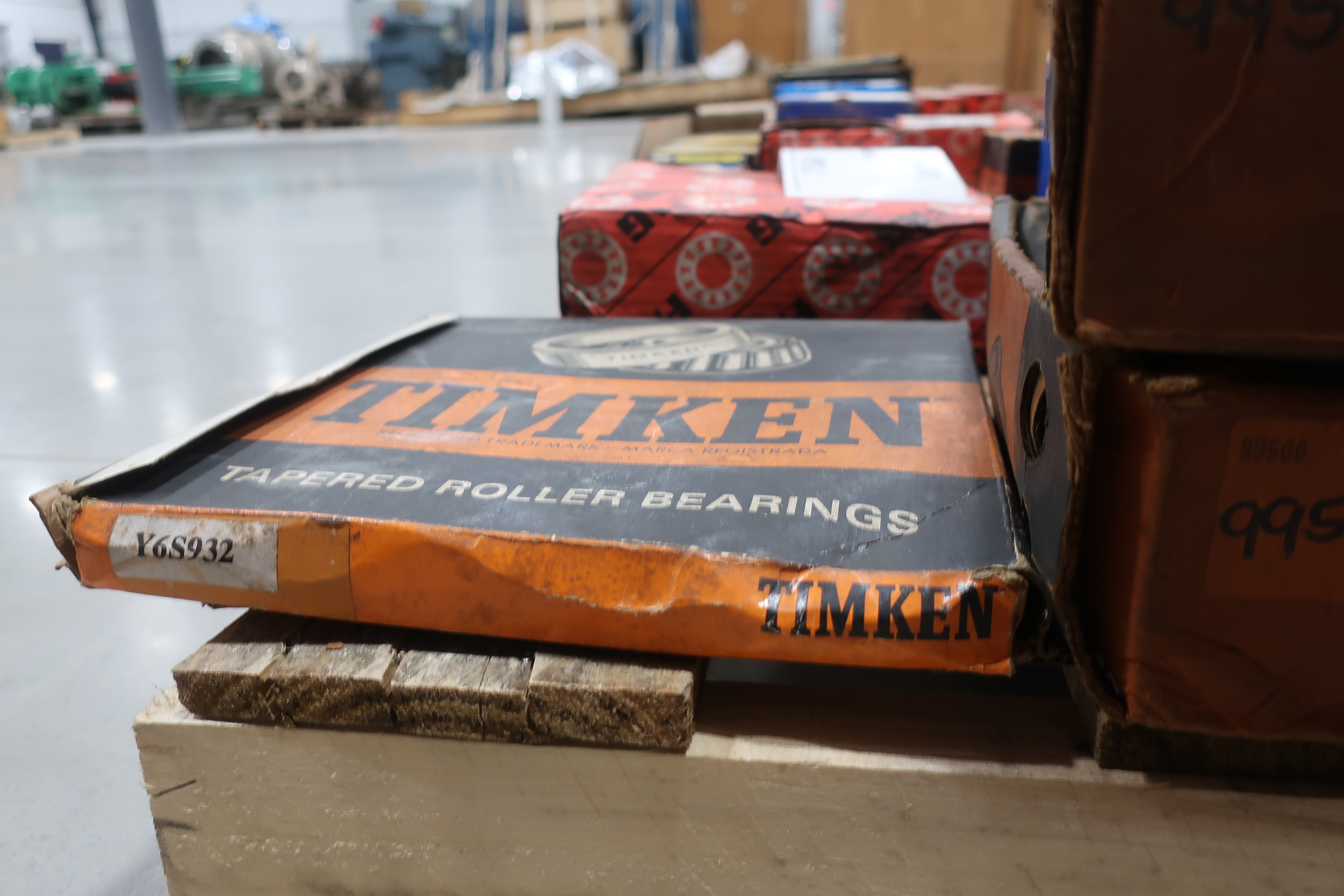 SKU 1738303 - PALLET OF ASSORTED ROLLER BEARINGS, TIMKEN, FAG, SKF, NTN ...