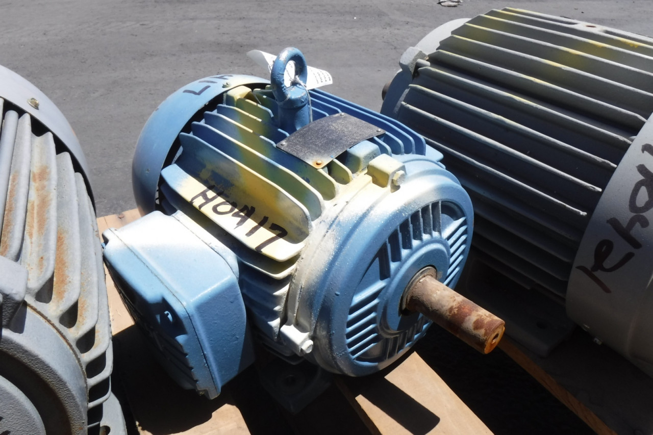 5 HP WEG 1800 RPM 184T Frame Motor Unused