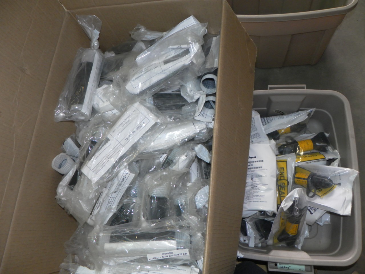 3M Corrosion Protection Kit 78-8120-1052-4, & RaychemE-100-A For Sale ...