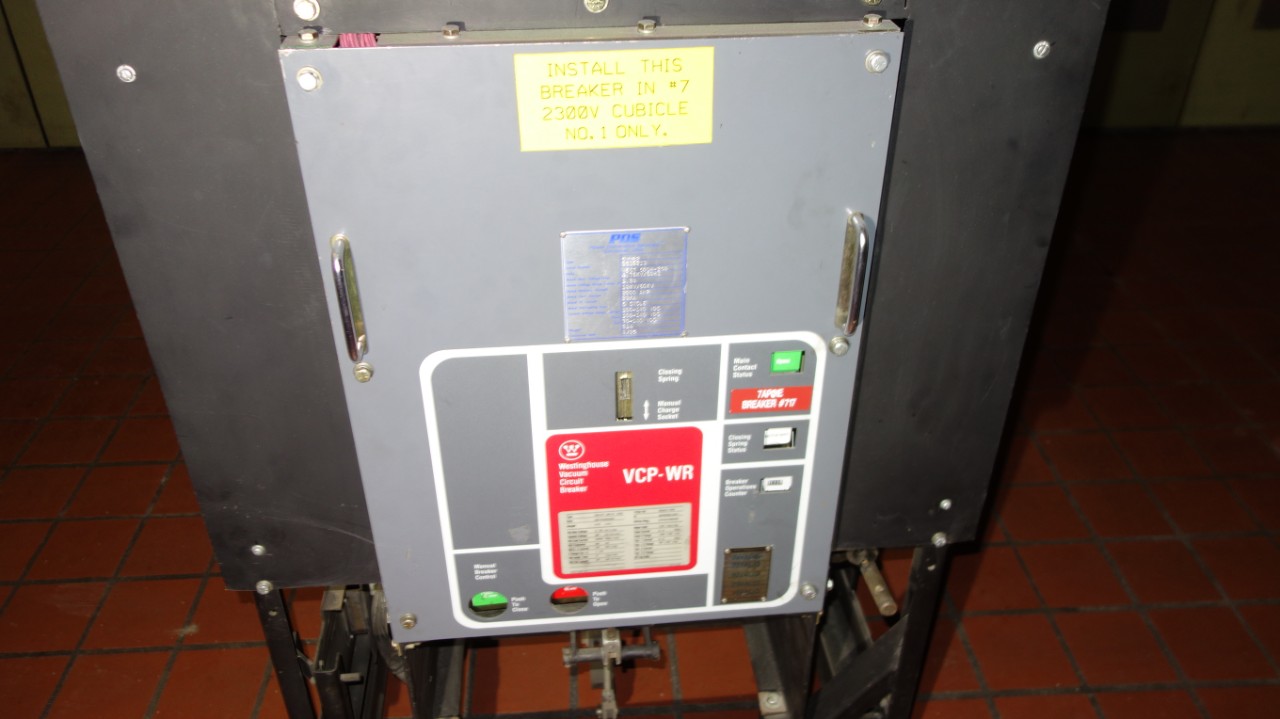 WESTINGHOUSE 50VCP-WR18 2000A 4.76KV SWITCHGEAR AIR CIRCUIT BREAKER