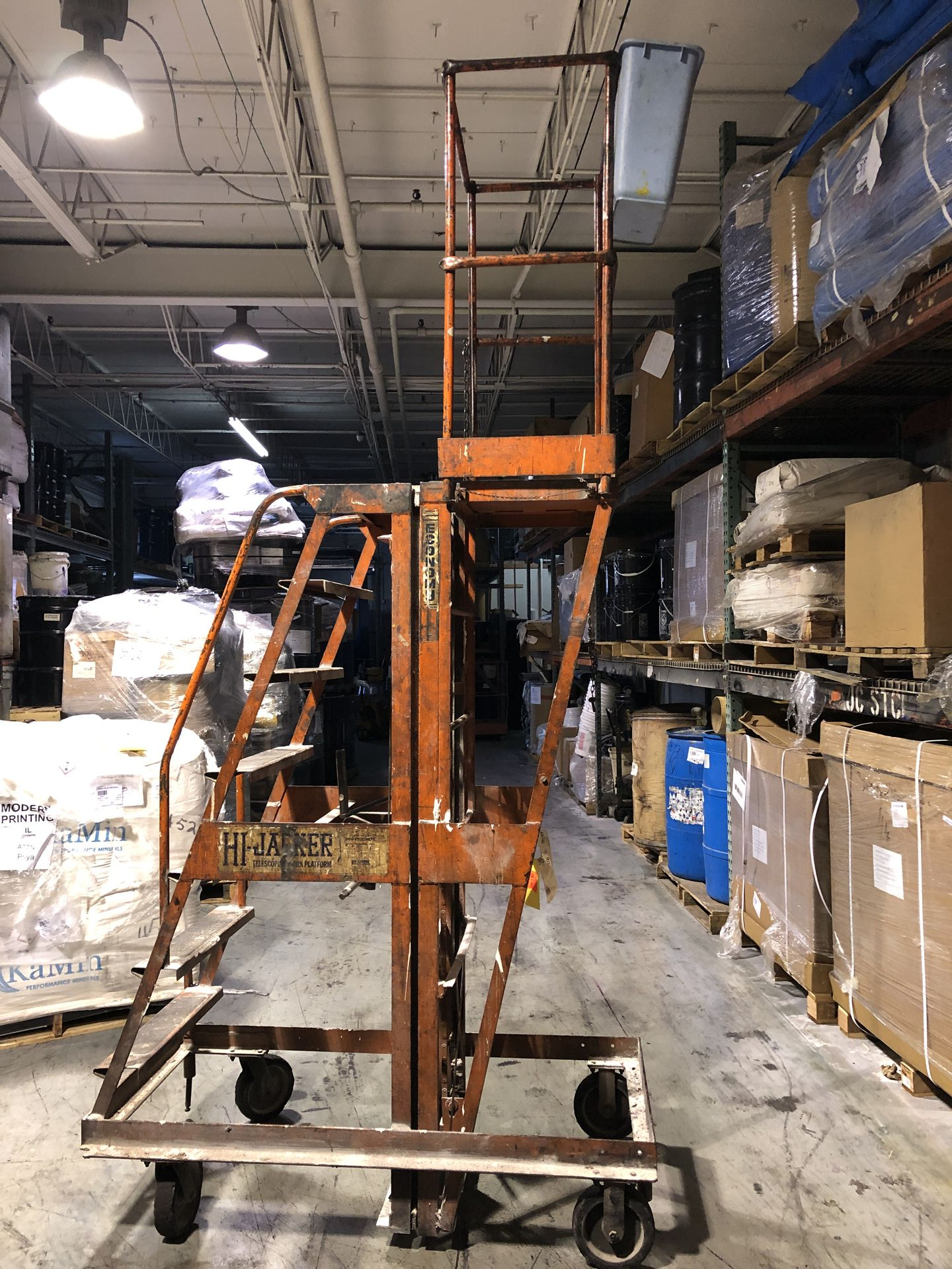 HI-JAEKER Telescopic Work Platform 300lbs