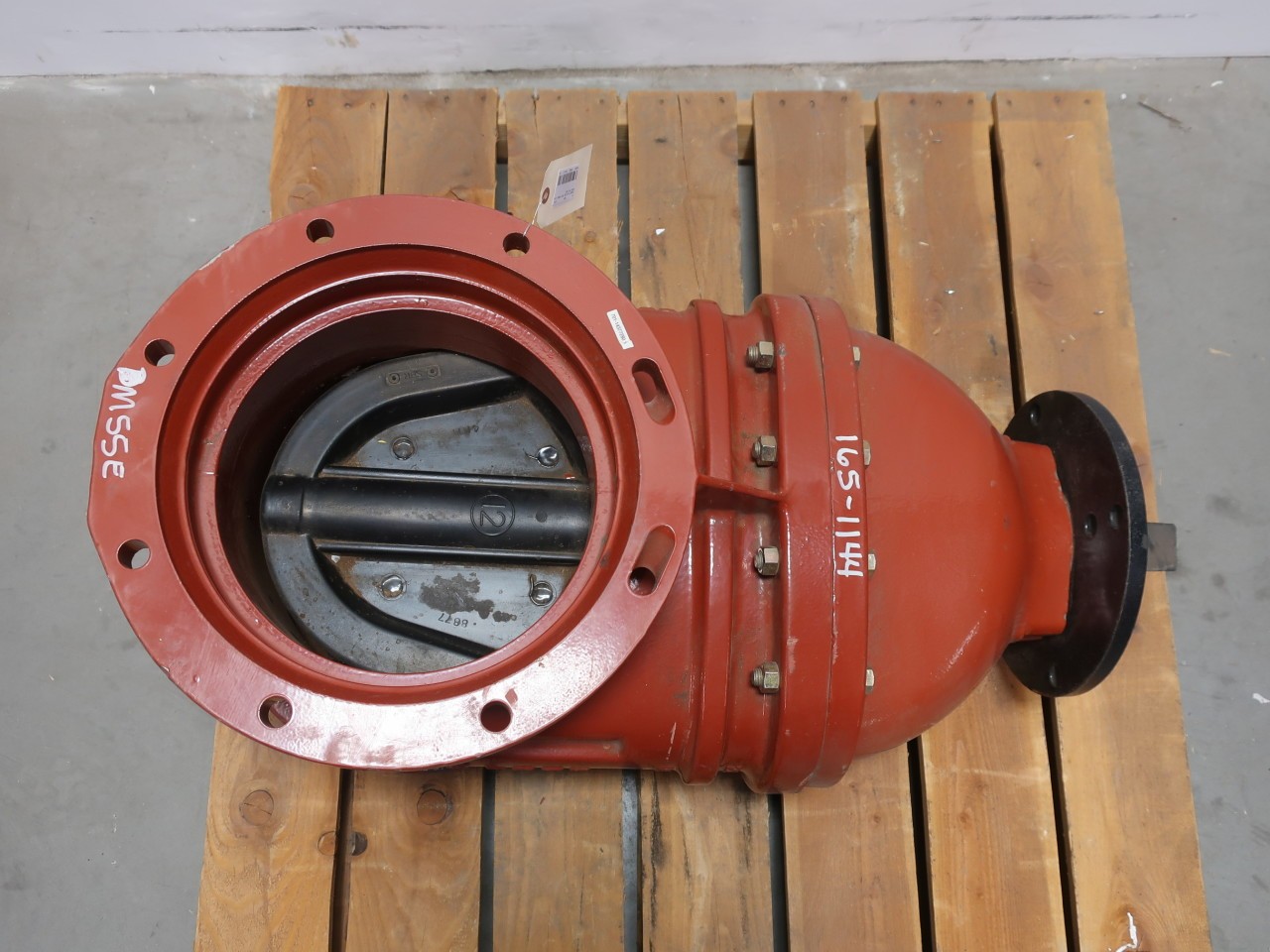 KENNEDY KS-FW 250 IRON 12IN MJ FITTING WEDGE GATE VALVE