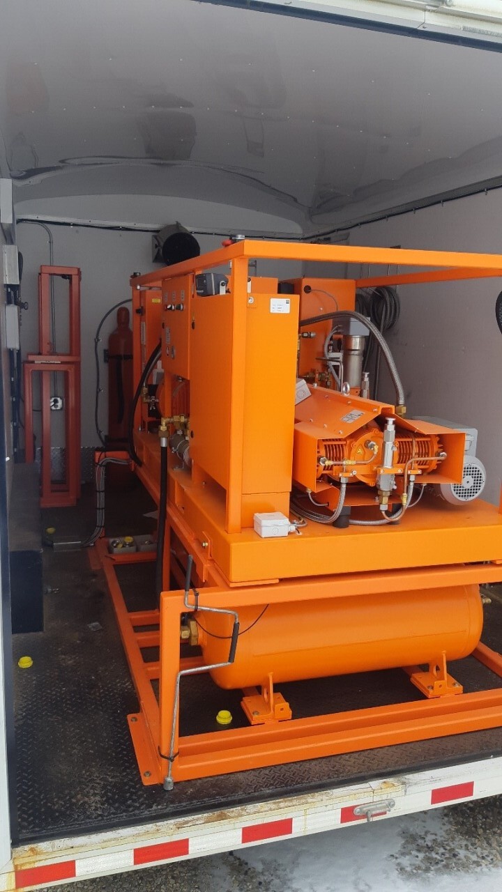 2014 Dilo SF6/CF4 mixing and Maintenance Unit Type: BZ863R01