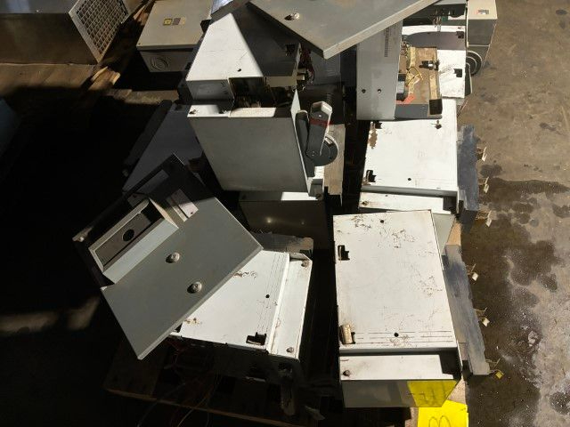 Bulk Lot of Allen Bradley & Cutler Hammer MCC Buckets & Doors, Motor ...