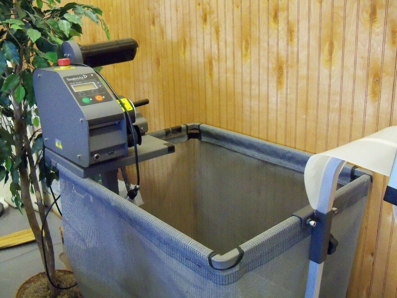 Sealed Air Fill-Air Rocket™ Inflatable Packaging System w/rolling cart ...
