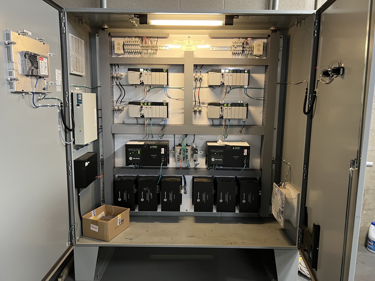 Cabinet with Allen Bradley Panelview and Controllogix PLCs For Sale | Aucto