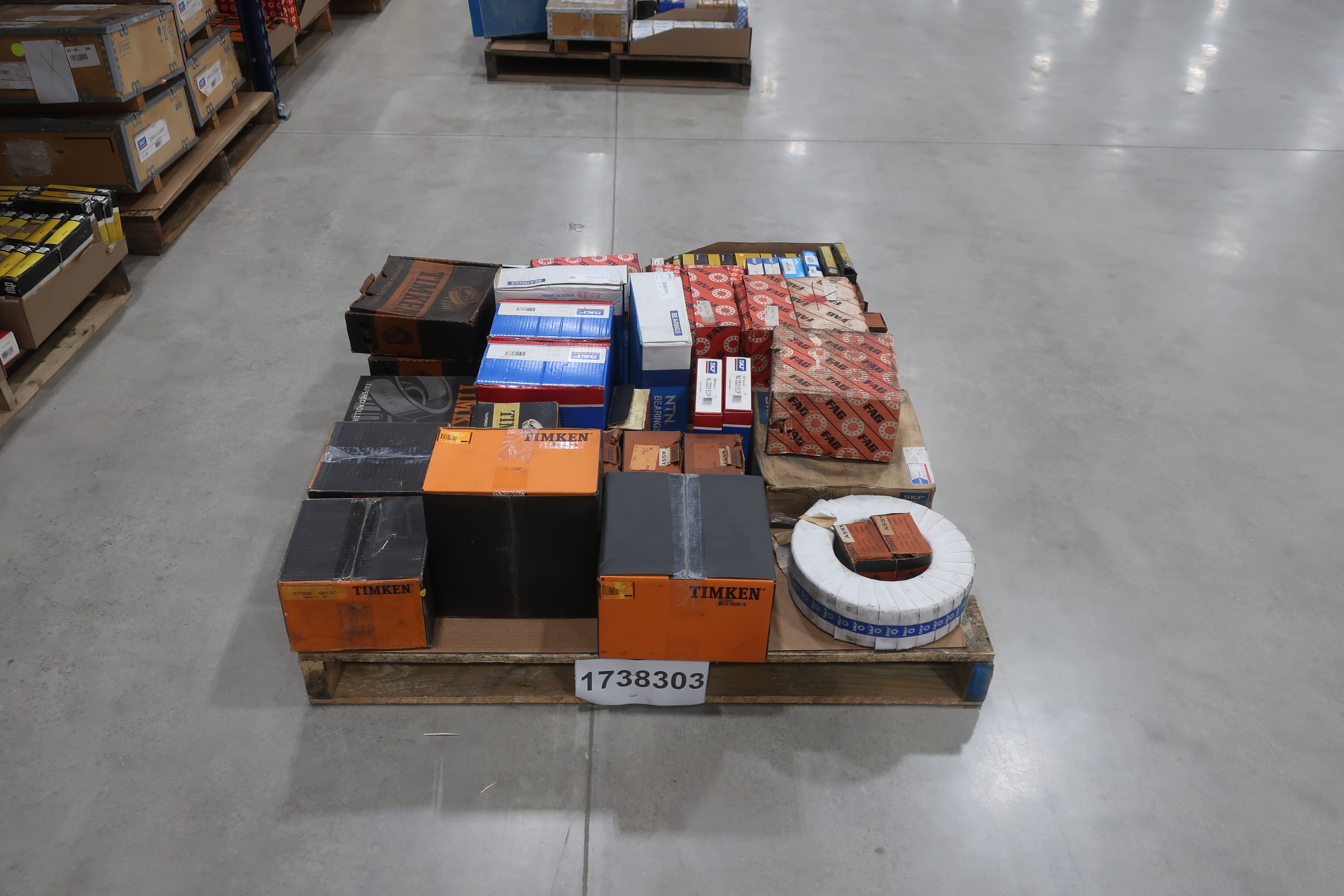 SKU 1738303 - PALLET OF ASSORTED ROLLER BEARINGS, TIMKEN, FAG, SKF, NTN ...