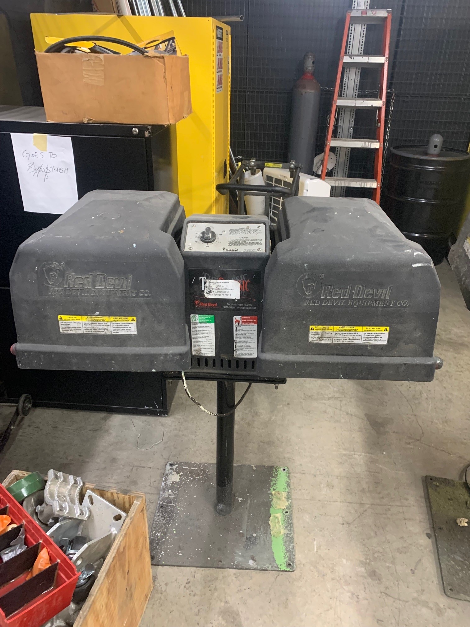 RED DEVIL 0140000 PAINT SHAKER