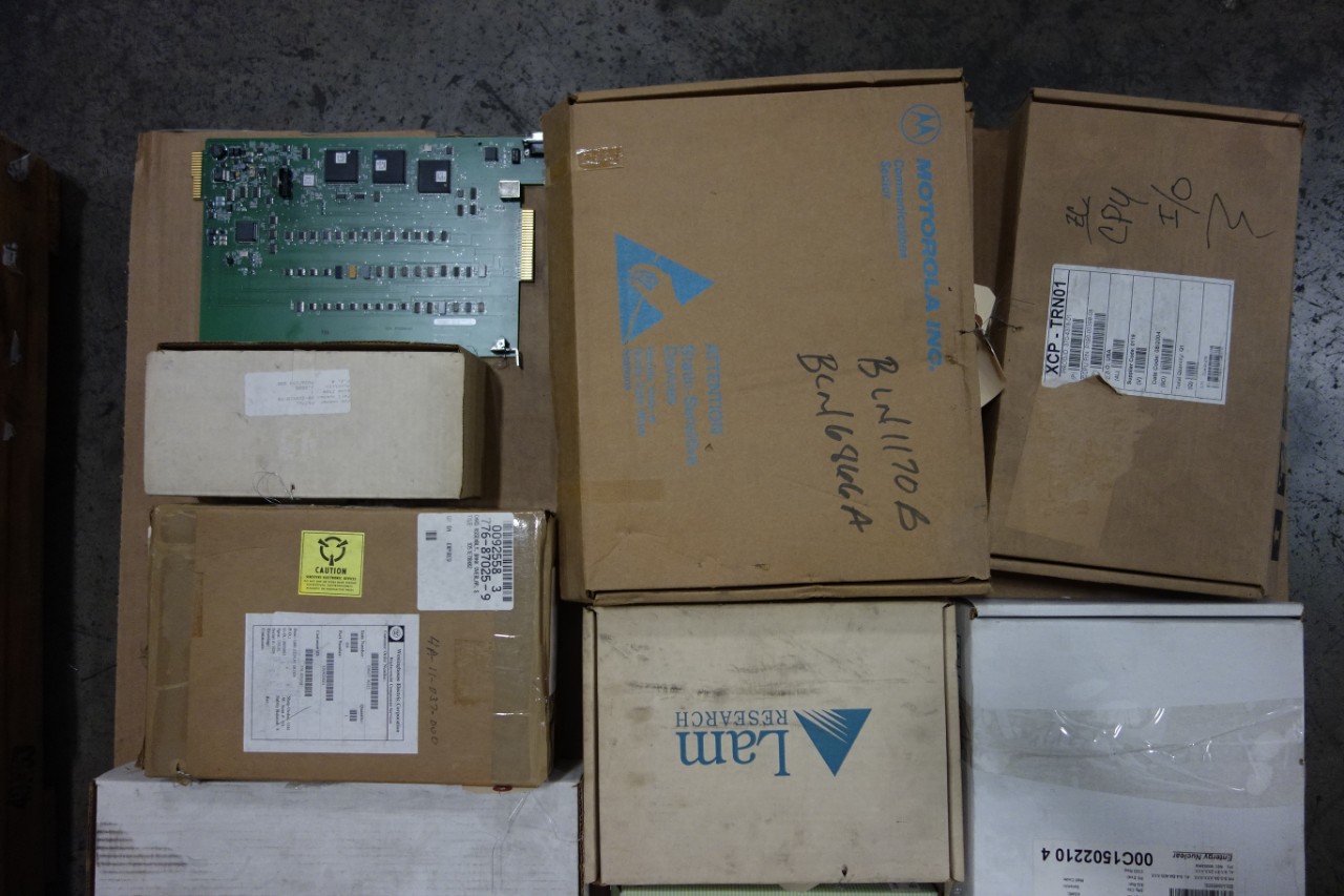 4 PALLETS OF ASSORTED PCB CIRCUIT BOARDS For Sale | Aucto