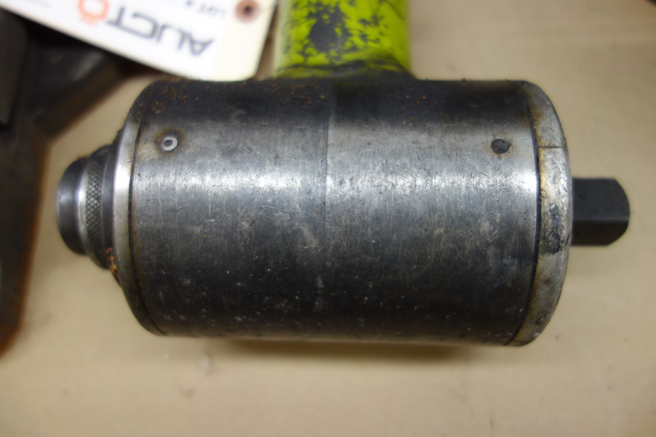 SWEENEY 372 6:1 TORQUE MULTIPLIER WRENCH For Sale | Aucto