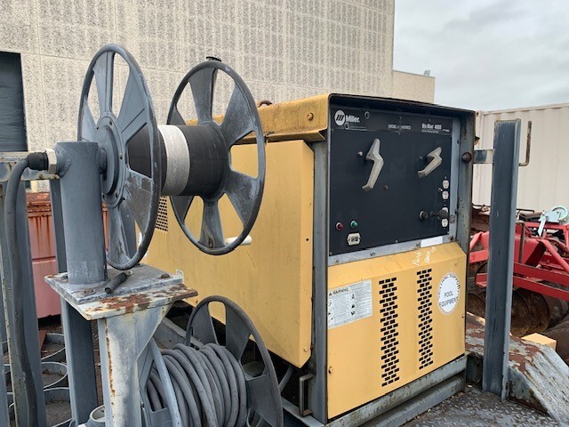 Miller Big Blue 400D Welding Machine Diesel For Sale | Aucto