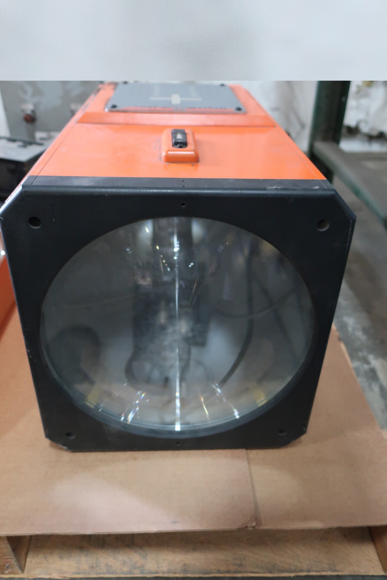 3 PALLETS OF ASSORTED TESING EQUIPMENT For Sale | Aucto