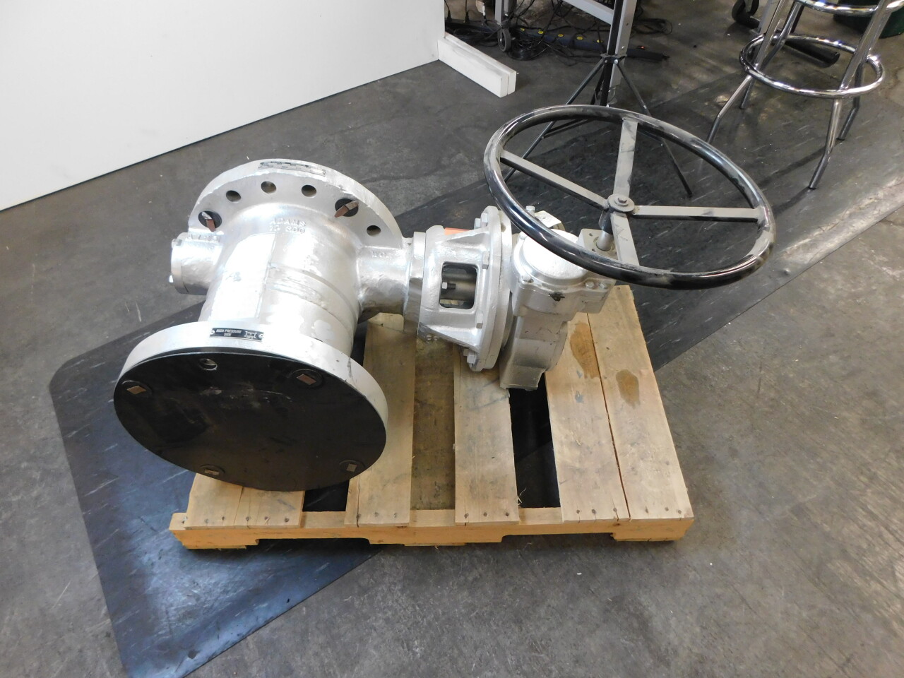 Hydraulic & Pneumatic Devices, Contacts, Cable/Wire/Cord/Outlet, Lights ...