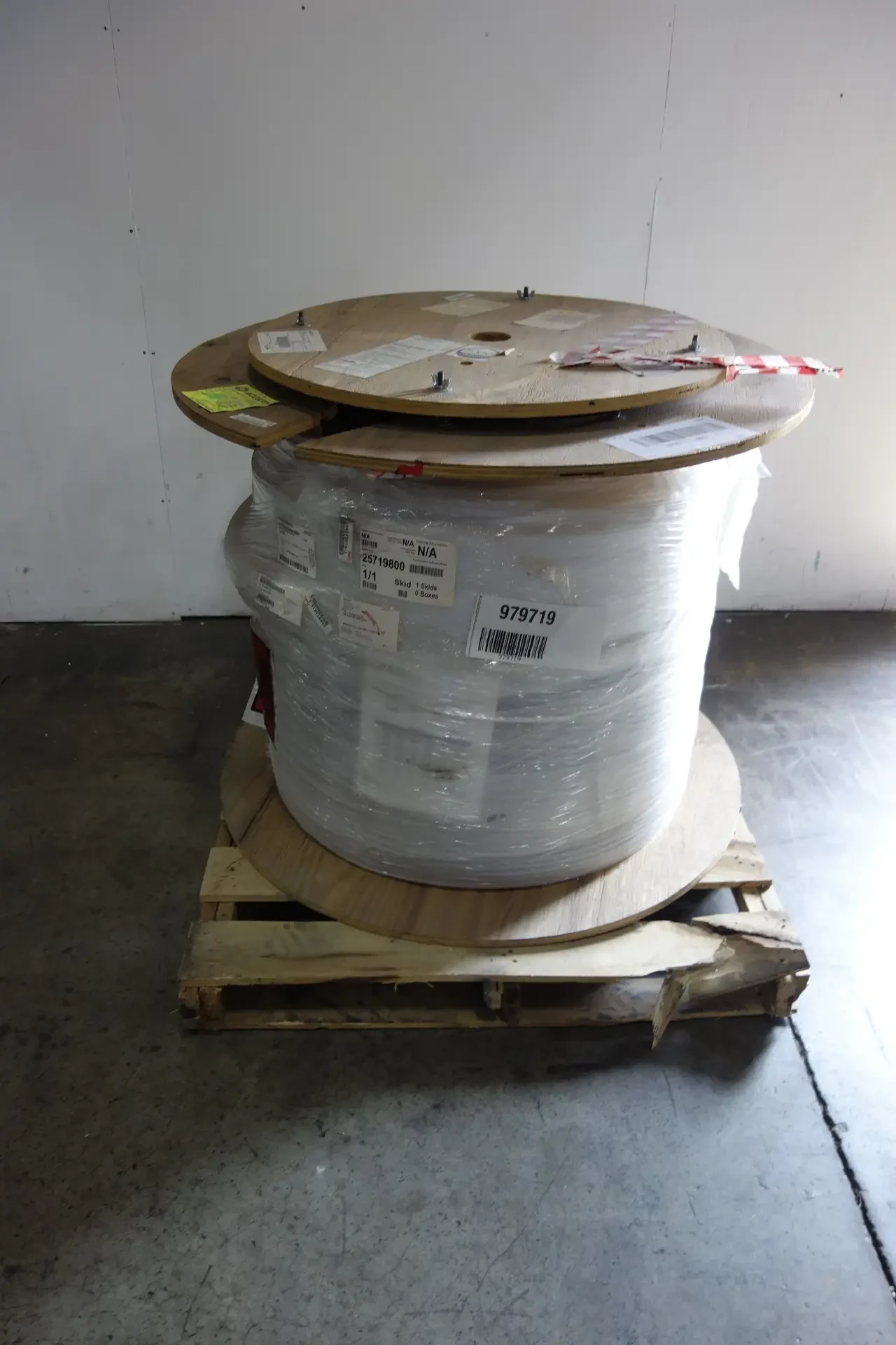 ES FOX OPTIC FIBER CABLE 452M