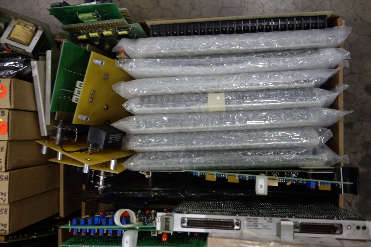 2 PALLETS OF ASSORTED PCB CIRCUIT BOARDS For Sale | Aucto