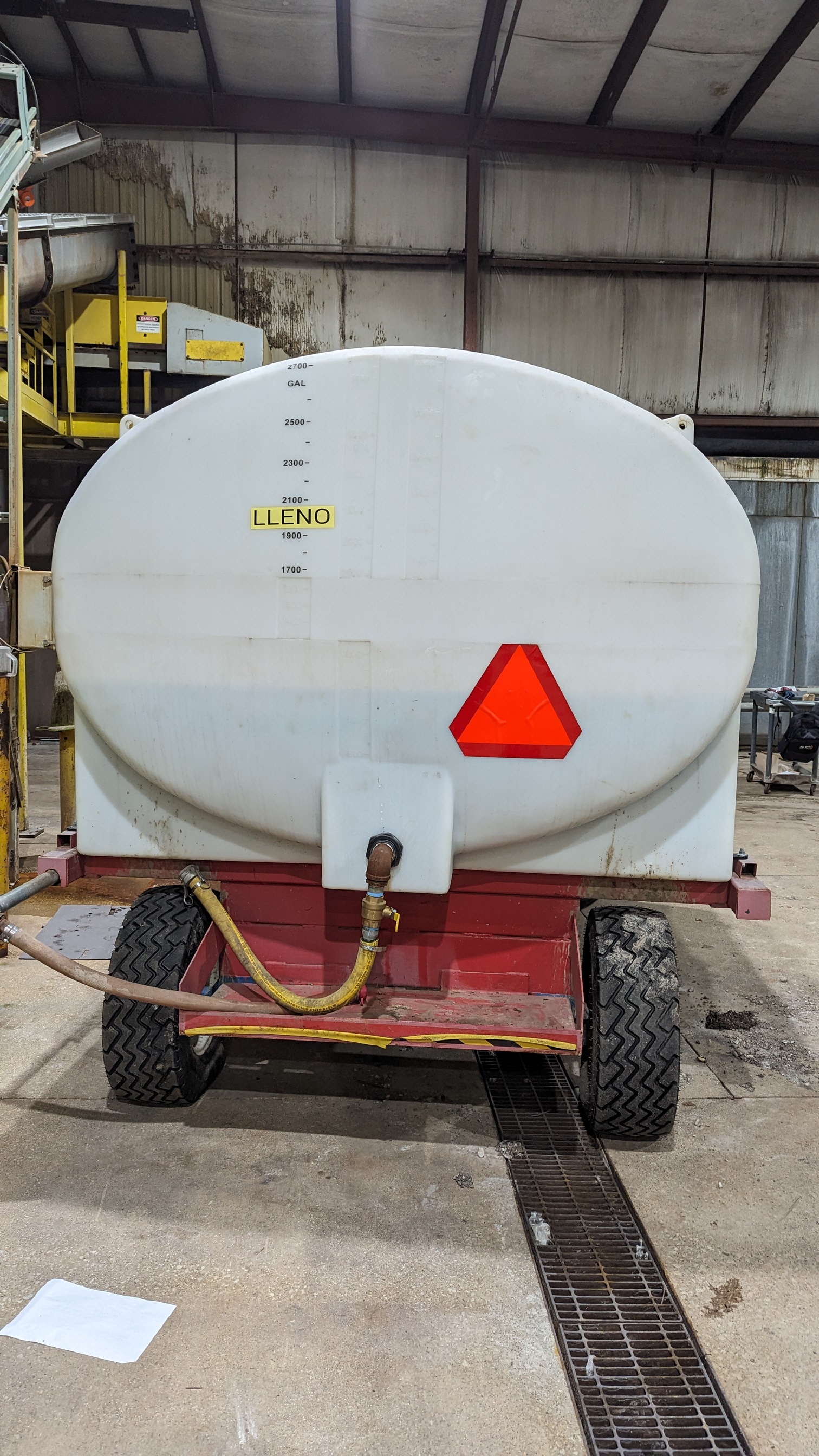 PORTABLE FIRE SUPRESSION TANK